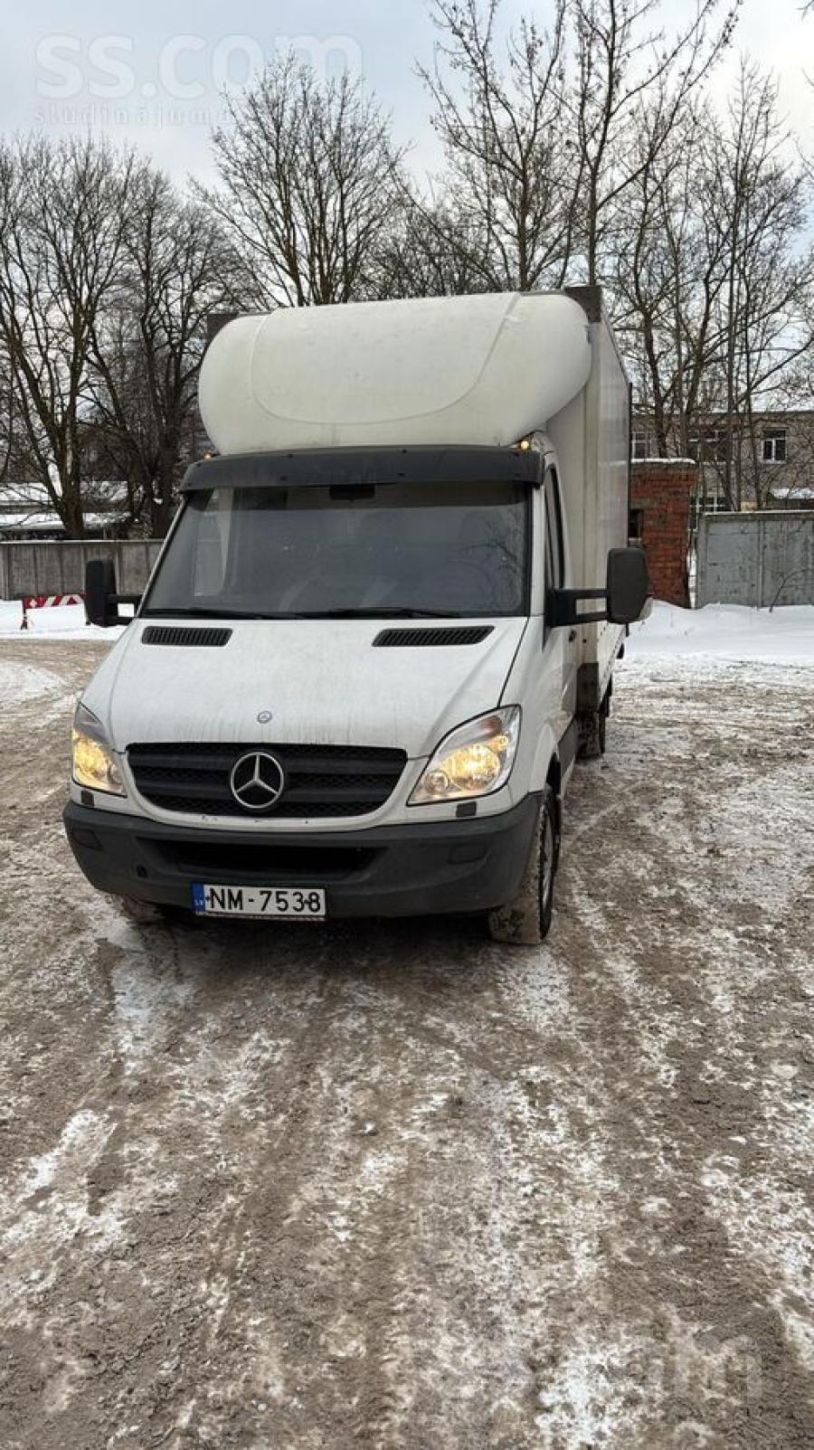 White Mercedes-Benz Sprinter 2011 in Riga, with an engine capacity of 2.10 L and mileage of 388 thousand km for 5000 €, photo 1 on AUTOMOTO.COM.LV