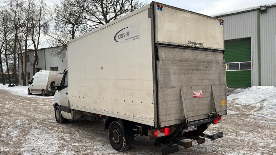 White Mercedes-Benz Sprinter 2011 in Riga, with an engine capacity of 2.10 L and mileage of 388 thousand km for 5000 €, photo 5 on AUTOMOTO.COM.LV