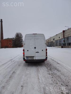 Balts Mercedes-Benz Sprinter 2011 Liepāja, ar dzinēja tilpumu 2.20 L un nobraukumu 705 tūkst. km par 3100 €, foto 4 vietnē AUTOMOTO.COM.LV