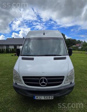 Balts Mercedes-Benz Sprinter 2011 Ventspils, ar dzinēja tilpumu 2.20 L un nobraukumu 393 tūkst. km par 7500 €, foto 3 vietnē AUTOMOTO.COM.LV