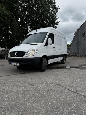 White Mercedes-Benz Sprinter 2011 in Tallinn, with an engine capacity of 2.20 L and mileage of 308 thousand km for 5390 €, photo 11 on AUTOMOTO.COM.LV