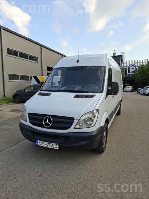White Mercedes-Benz Sprinter 2011 in Riga, with an engine capacity of 2.20 L and mileage of 690 thousand km for 3800 €, photo  on AUTOMOTO.COM.LV