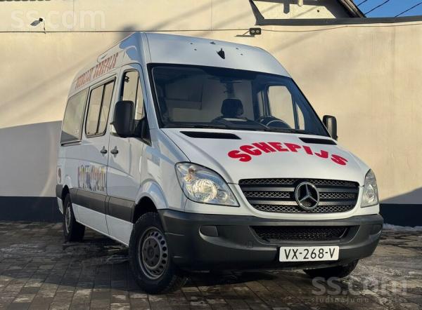 Balts Mercedes-Benz Sprinter 2012 Rīga, ar dzinēja tilpumu 2.10 L un nobraukumu 142 tūkst. km par 15990 €, foto 3 vietnē AUTOMOTO.COM.LV