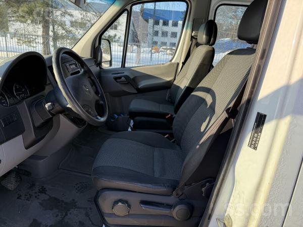 White Mercedes-Benz Sprinter 2012 in Jelgava, with an engine capacity of 2.20 L and mileage of 167 thousand km for 14900 €, photo 7 on AUTOMOTO.COM.LV