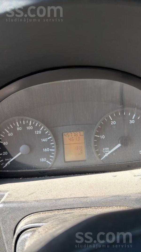 Balts Mercedes-Benz Sprinter 2012 Limbaži, ar dzinēja tilpumu 2.10 L un nobraukumu 258 tūkst. km par 7000 €, foto 3 vietnē AUTOMOTO.COM.LV