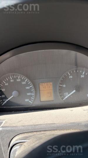 Balts Mercedes-Benz Sprinter 2012 Limbaži, ar dzinēja tilpumu 2.10 L un nobraukumu 258 tūkst. km par 7000 €, foto 4 vietnē AUTOMOTO.COM.LV