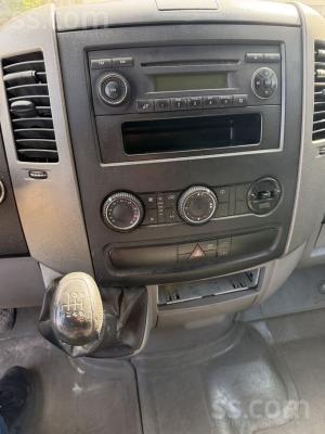Balts Mercedes-Benz Sprinter 2012 Rīga, ar dzinēja tilpumu 3.00 L un nobraukumu 435 tūkst. km par 4900 €, foto 9 vietnē AUTOMOTO.COM.LV