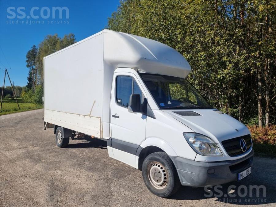 Balts Mercedes-Benz Sprinter 2013 Balvi, ar dzinēja tilpumu 2.20 L un nobraukumu 271 tūkst. km par 6900 €, foto 3 vietnē AUTOMOTO.COM.LV