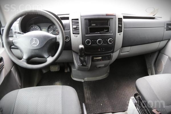 Balts Mercedes-Benz Sprinter 2013 Rīga, ar dzinēja tilpumu 2.20 L un nobraukumu 441 tūkst. km par 7495 €, foto 7 vietnē AUTOMOTO.COM.LV