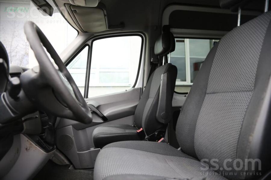 White Mercedes-Benz Sprinter 2013 in Riga, with an engine capacity of 2.20 L and mileage of 441 thousand km for 7495 €, photo 10 on AUTOMOTO.COM.LV