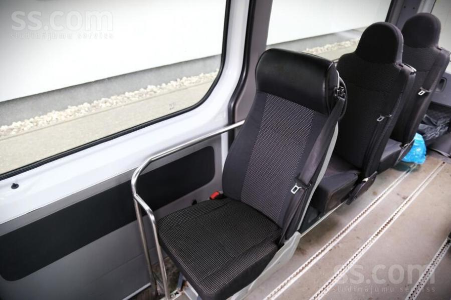White Mercedes-Benz Sprinter 2013 in Riga, with an engine capacity of 2.20 L and mileage of 441 thousand km for 7495 €, photo 11 on AUTOMOTO.COM.LV