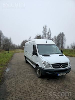 Balts Mercedes-Benz Sprinter 2013 Rīga, ar dzinēja tilpumu 2.20 L un nobraukumu 340 tūkst. km par 7800 €, foto 3 vietnē AUTOMOTO.COM.LV
