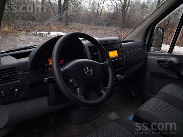 Balts Mercedes-Benz Sprinter 2013 Rīga, ar dzinēja tilpumu 2.20 L un nobraukumu 271 tūkst. km par 4490 €, foto 3 vietnē AUTOMOTO.COM.LV