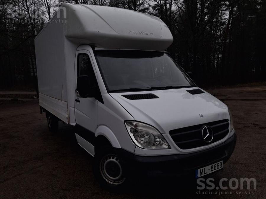 Balts Mercedes-Benz Sprinter 2013 Rīga, ar dzinēja tilpumu 2.20 L un nobraukumu 271 tūkst. km par 4490 €, foto 1 vietnē AUTOMOTO.COM.LV