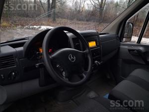Balts Mercedes-Benz Sprinter 2013 Rīga, ar dzinēja tilpumu 2.20 L un nobraukumu 271 tūkst. km par 4490 €, foto 4 vietnē AUTOMOTO.COM.LV