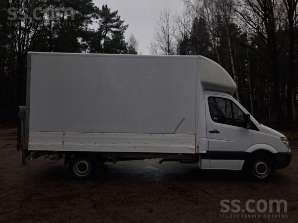 White Mercedes-Benz Sprinter 2013 in Riga, with an engine capacity of 2.20 L and mileage of 271 thousand km for 4490 €, photo 9 on AUTOMOTO.COM.LV