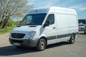 Balts Mercedes-Benz Sprinter 2013 Rīga, ar dzinēja tilpumu 2.20 L un nobraukumu 417 tūkst. km par 4500 €, foto  vietnē AUTOMOTO.COM.LV