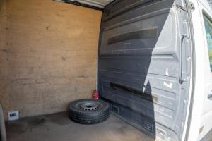 Balts Mercedes-Benz Sprinter 2013 Rīga, ar dzinēja tilpumu 2.20 L un nobraukumu 417 tūkst. km par 4500 €, foto 16 vietnē AUTOMOTO.COM.LV