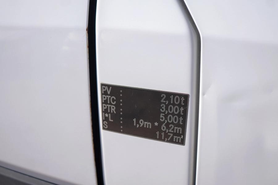 Balts Mercedes-Benz Sprinter 2013 Rīga, ar dzinēja tilpumu 2.20 L un nobraukumu 417 tūkst. km par 4500 €, foto 26 vietnē AUTOMOTO.COM.LV