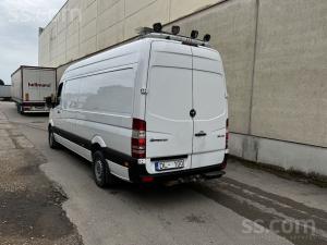 White Mercedes-Benz Sprinter 2013 in Riga, with an engine capacity of 2.20 L and mileage of 210 thousand km for 15500 €, photo 4 on AUTOMOTO.COM.LV