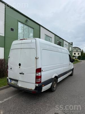 White Mercedes-Benz Sprinter 2013 in Riga, with an engine capacity of 2.10 L and mileage of 0 thousand km for 3900 €, photo 4 on AUTOMOTO.COM.LV