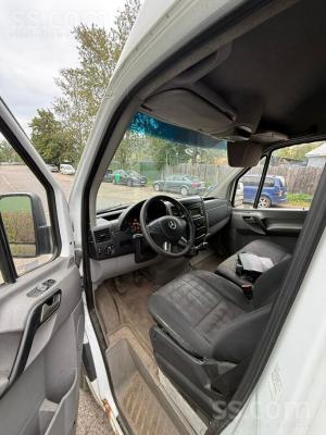 White Mercedes-Benz Sprinter 2013 in Riga, with an engine capacity of 2.10 L and mileage of 0 thousand km for 3900 €, photo 6 on AUTOMOTO.COM.LV