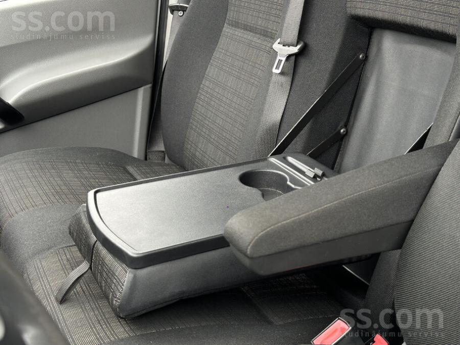 Balts Mercedes-Benz Sprinter 2013 Rīga, ar dzinēja tilpumu 2.20 L un nobraukumu 263 tūkst. km par 15125 €, foto 9 vietnē AUTOMOTO.COM.LV