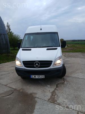 Balts Mercedes-Benz Sprinter 2013 Saldus, ar dzinēja tilpumu 2.20 L un nobraukumu 451 tūkst. km par 5800 €, foto  vietnē AUTOMOTO.COM.LV