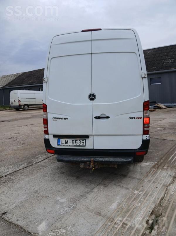 Balts Mercedes-Benz Sprinter 2013 Saldus, ar dzinēja tilpumu 2.20 L un nobraukumu 451 tūkst. km par 5800 €, foto 5 vietnē AUTOMOTO.COM.LV