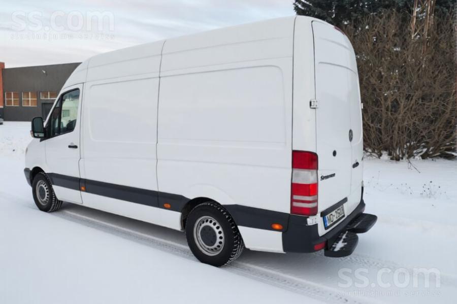 White Mercedes-Benz Sprinter 2014 in Talsi, with an engine capacity of 2.20 L and mileage of 433 thousand km for 8700 €, photo 5 on AUTOMOTO.COM.LV