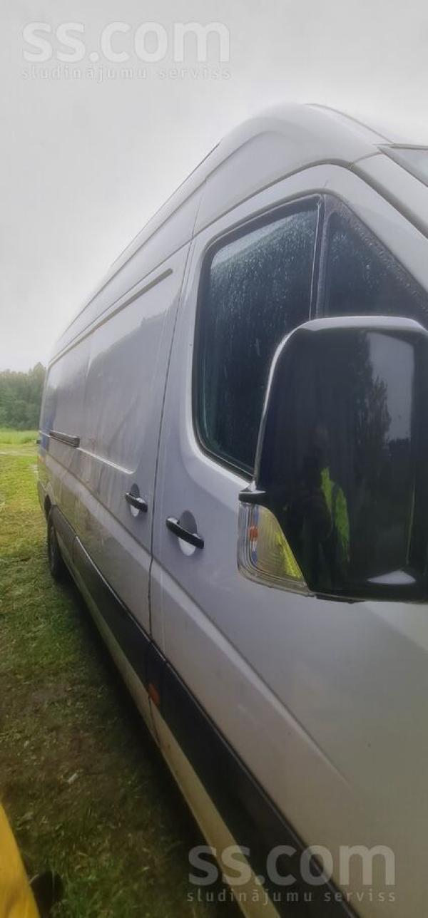 White Mercedes-Benz Sprinter 2014 in Riga, with an engine capacity of 2.20 L and mileage of 470 thousand km for 12800 €, photo 7 on AUTOMOTO.COM.LV