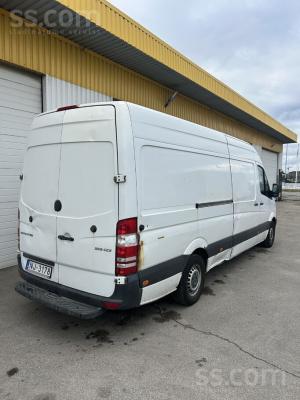 White Mercedes-Benz Sprinter 2014 in Riga, with an engine capacity of 2.20 L and mileage of 470 thousand km for 6900 €, photo 5 on AUTOMOTO.COM.LV