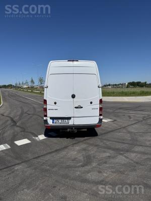 White Mercedes-Benz Sprinter 2014 in Liepaja, with an engine capacity of 2.20 L and mileage of 478 thousand km for 13900 €, photo 5 on AUTOMOTO.COM.LV