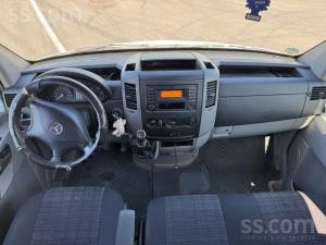 White Mercedes-Benz Sprinter 2014 in Liepaja, with an engine capacity of 2.20 L and mileage of 478 thousand km for 13900 €, photo 8 on AUTOMOTO.COM.LV