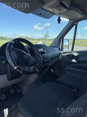White Mercedes-Benz Sprinter 2014 in Liepaja, with an engine capacity of 2.20 L and mileage of 478 thousand km for 13900 €, photo 10 on AUTOMOTO.COM.LV