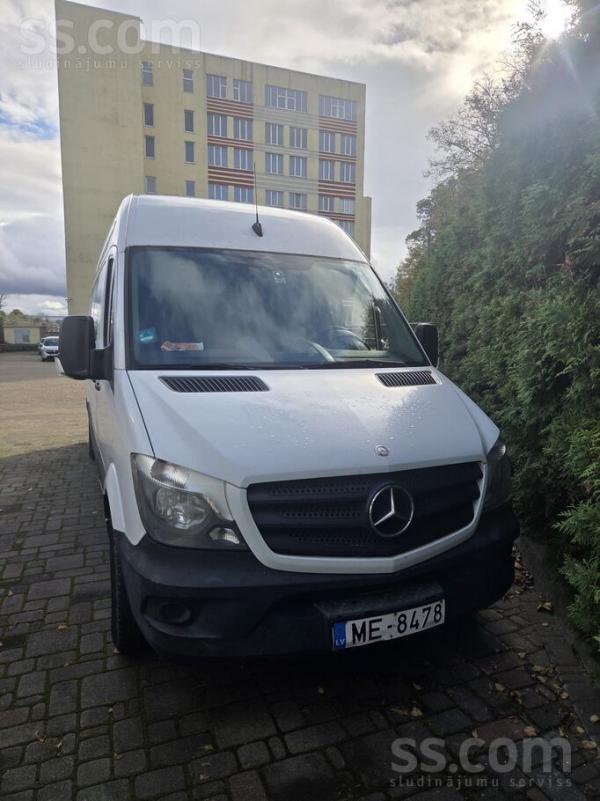 White Mercedes-Benz Sprinter 2014 in Riga, with an engine capacity of 2.10 L and mileage of 270 thousand km for 10000 €, photo 11 on AUTOMOTO.COM.LV
