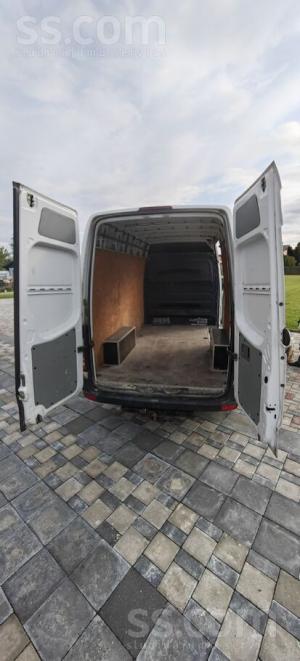 Balts Mercedes-Benz Sprinter 2015 Rīga, ar dzinēja tilpumu 2.20 L un nobraukumu 647 tūkst. km par 5500 €, foto 6 vietnē AUTOMOTO.COM.LV