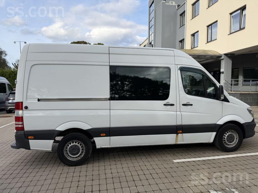 White Mercedes-Benz Sprinter 2015 in Riga, with an engine capacity of 2.10 L and mileage of 291 thousand km for 18500 €, photo 7 on AUTOMOTO.COM.LV