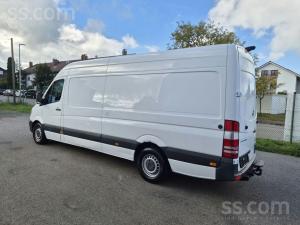 White Mercedes-Benz Sprinter 2015 in Riga, with an engine capacity of 2.20 L and mileage of 240 thousand km for 13950 €, photo 4 on AUTOMOTO.COM.LV