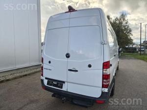 White Mercedes-Benz Sprinter 2015 in Riga, with an engine capacity of 2.20 L and mileage of 240 thousand km for 13950 €, photo 6 on AUTOMOTO.COM.LV