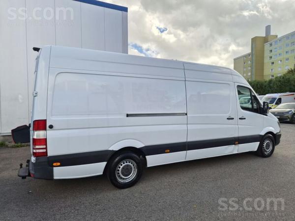 White Mercedes-Benz Sprinter 2015 in Riga, with an engine capacity of 2.20 L and mileage of 240 thousand km for 13950 €, photo 8 on AUTOMOTO.COM.LV