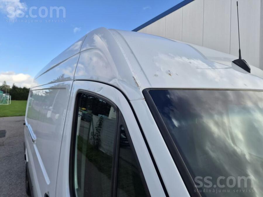 White Mercedes-Benz Sprinter 2015 in Riga, with an engine capacity of 2.20 L and mileage of 240 thousand km for 13950 €, photo 11 on AUTOMOTO.COM.LV