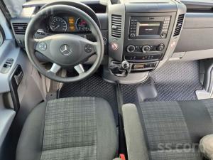 White Mercedes-Benz Sprinter 2015 in Riga, with an engine capacity of 2.20 L and mileage of 240 thousand km for 13950 €, photo 20 on AUTOMOTO.COM.LV