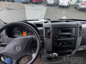 White Mercedes-Benz Sprinter 2016 in Riga, with an engine capacity of 2.20 L and mileage of 205 thousand km for 7490 €, photo 5 on AUTOMOTO.COM.LV