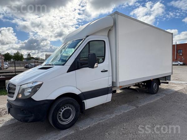White Mercedes-Benz Sprinter 2016 in Riga, with an engine capacity of 2.20 L and mileage of 382 thousand km for 11000 €, photo 1 on AUTOMOTO.COM.LV