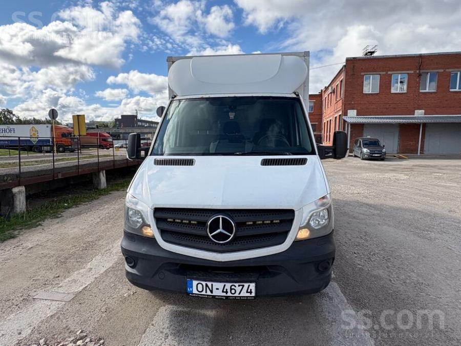 Balts Mercedes-Benz Sprinter 2016 Rīga, ar dzinēja tilpumu 2.20 L un nobraukumu 382 tūkst. km par 11000 €, foto 3 vietnē AUTOMOTO.COM.LV