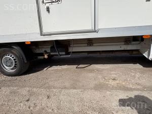 Balts Mercedes-Benz Sprinter 2016 Rīga, ar dzinēja tilpumu 2.20 L un nobraukumu 382 tūkst. km par 11000 €, foto 16 vietnē AUTOMOTO.COM.LV