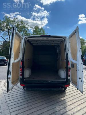 Balts Mercedes-Benz Sprinter 2016 Rīga, ar dzinēja tilpumu 2.20 L un nobraukumu 207 tūkst. km par 11750 €, foto 6 vietnē AUTOMOTO.COM.LV
