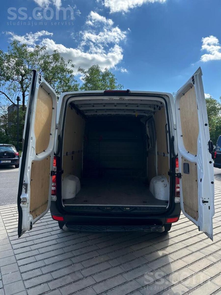 Balts Mercedes-Benz Sprinter 2016 Rīga, ar dzinēja tilpumu 2.20 L un nobraukumu 207 tūkst. km par 11750 €, foto 6 vietnē AUTOMOTO.COM.LV