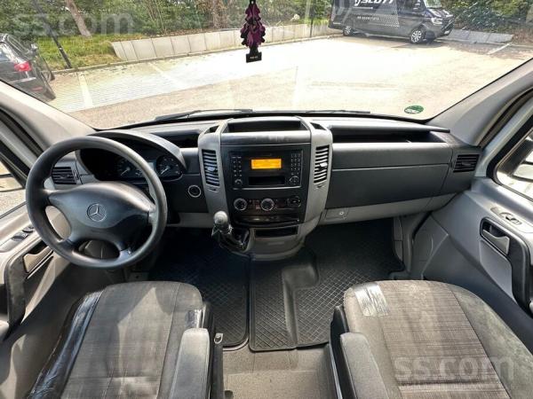 Balts Mercedes-Benz Sprinter 2016 Rīga, ar dzinēja tilpumu 2.20 L un nobraukumu 207 tūkst. km par 11750 €, foto 9 vietnē AUTOMOTO.COM.LV